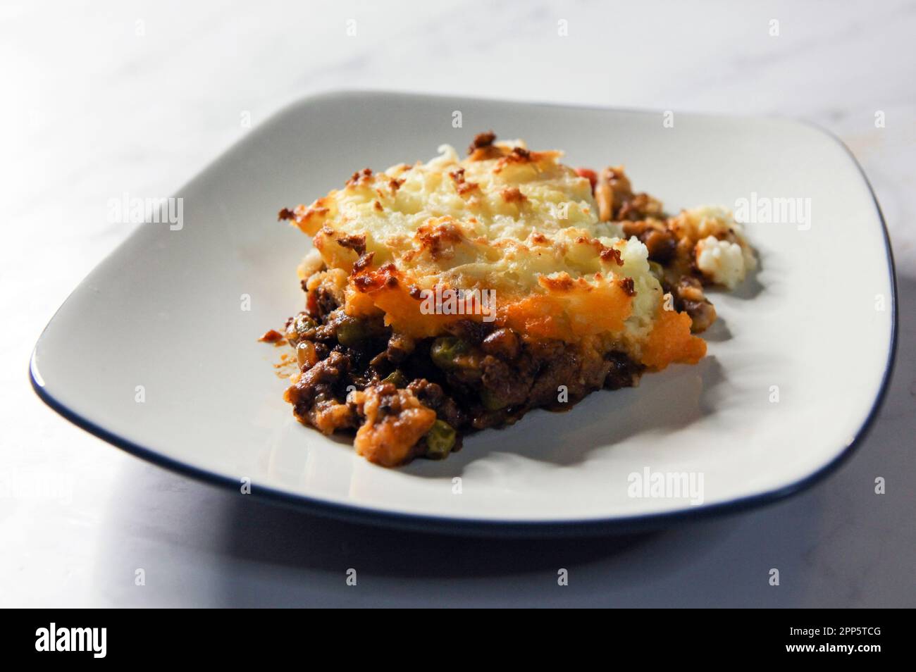 Beef Cottage Pie Stock Photo - Alamy