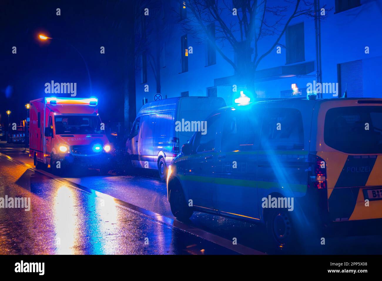 Shining light doctor hi-res stock photography and images - Alamy