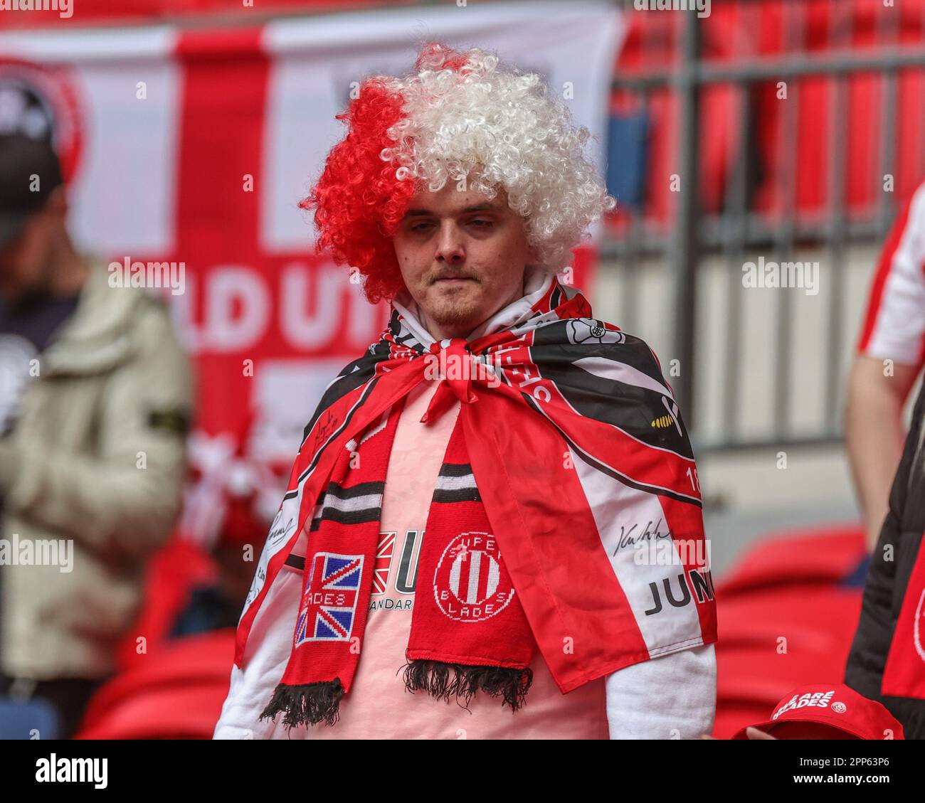 Sheffield Unites fans take to their seats during the Emirates FA Cup ...