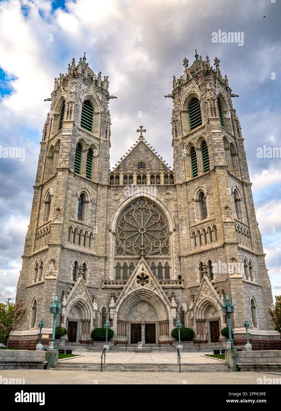 Newark, NJ - USA - April 17, 2023 Vertical view of the French Gothic ...