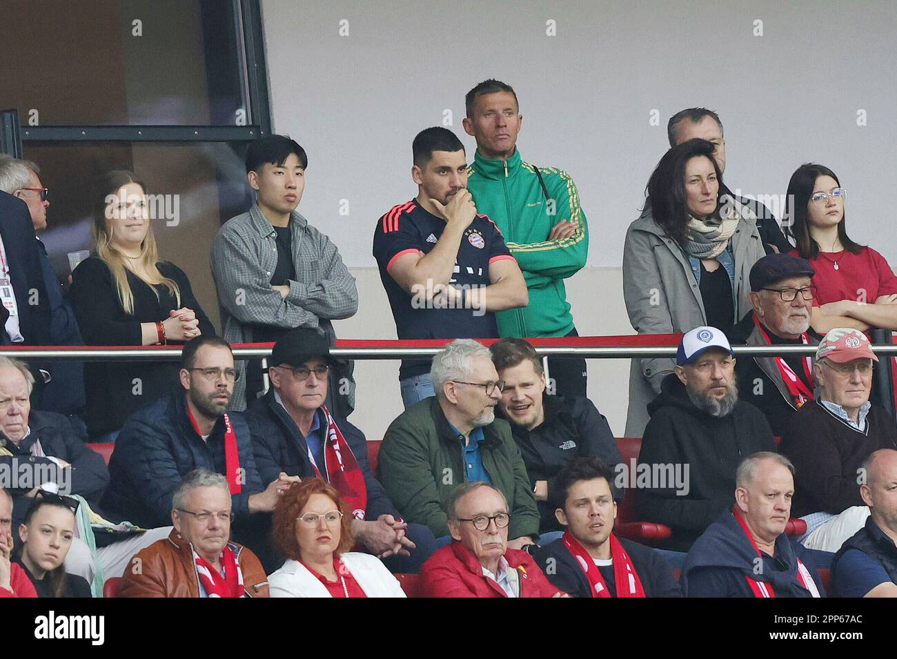 Anthony barry bayern munich 2023 hi-res stock photography and images ...