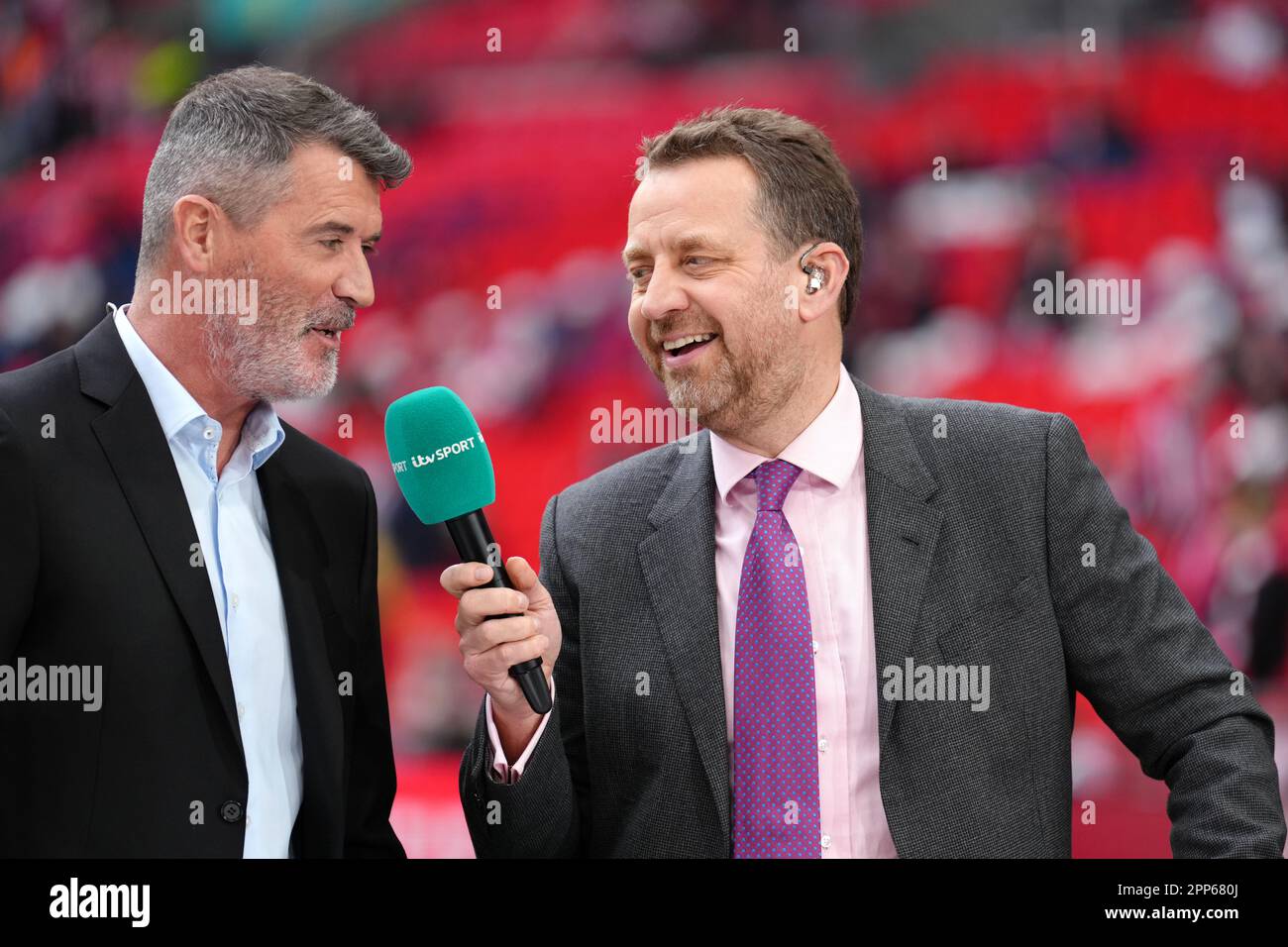 Mark pougatch hi-res stock photography and images - Alamy