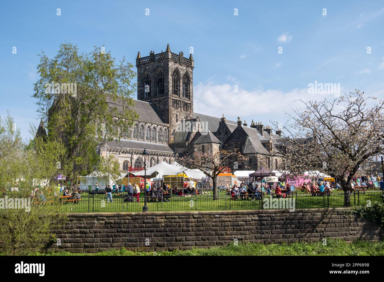 Paisley food drink festival hi-res stock photography and images - Alamy