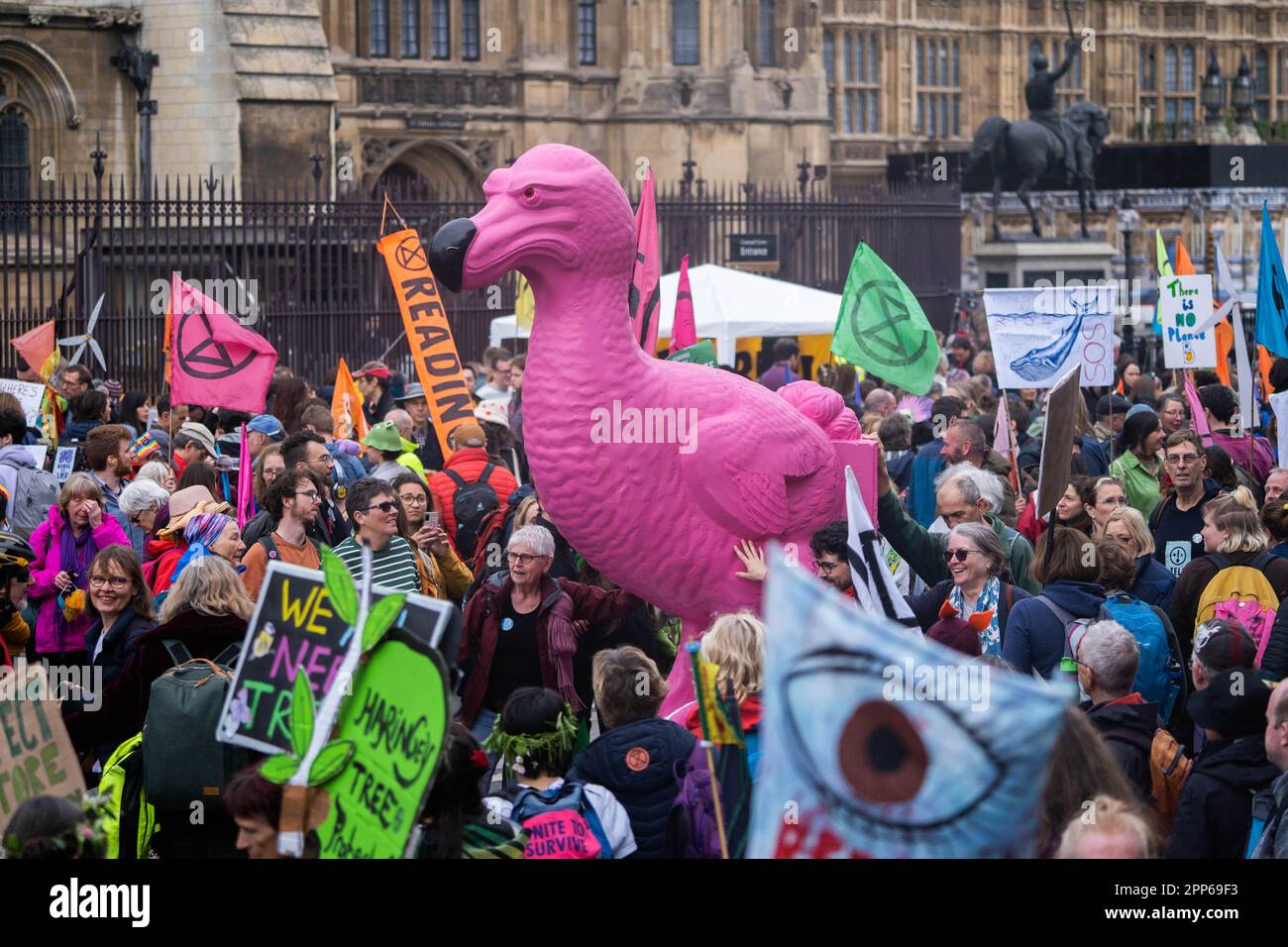 London UK. 22 April 2023. A large model of a pink dodo bird passes ...