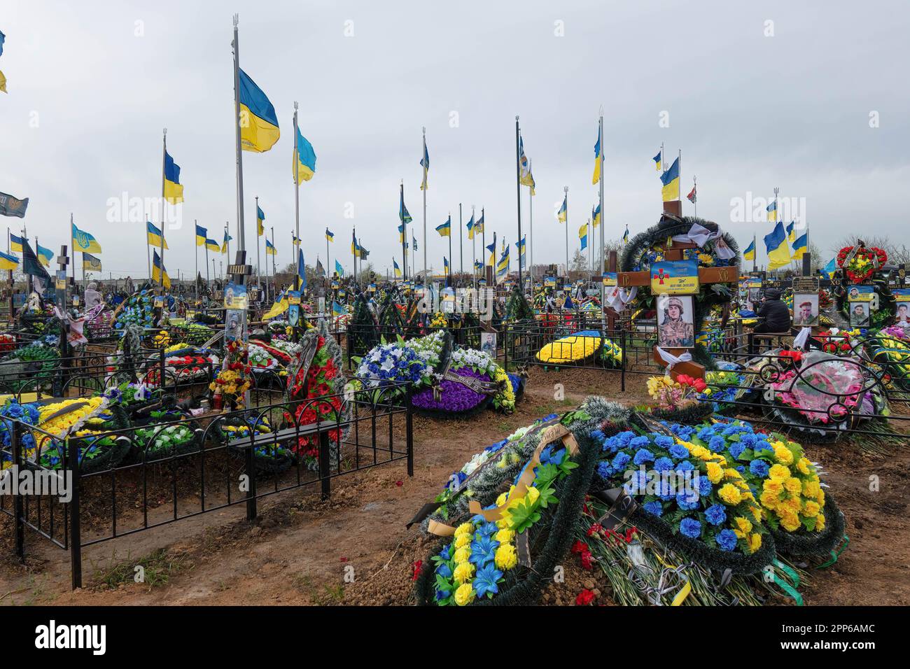 Flowers and Ukrainian flags seen on the graves of soldiers and officers ...