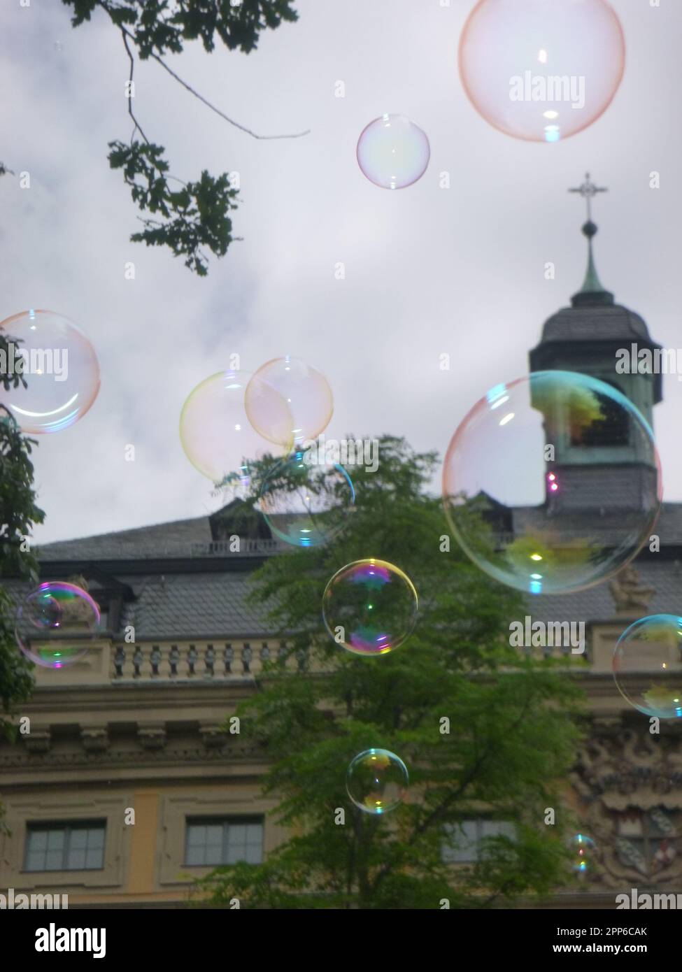 Flying bubbles hi-res stock photography and images - Alamy
