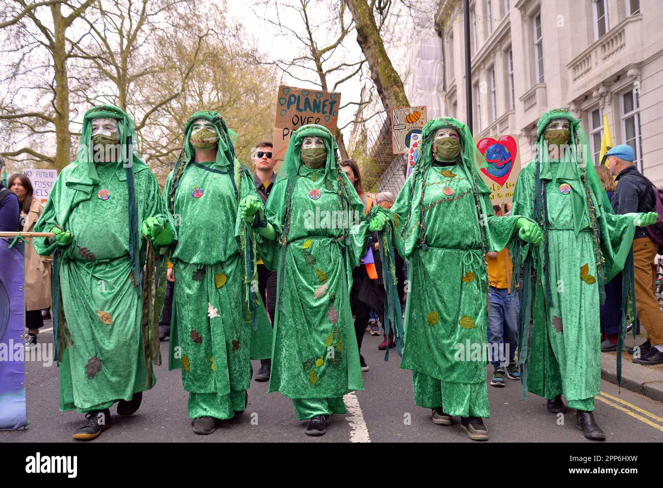 'The Green Spirits' march through Victoria, London, on World Earth Day ...