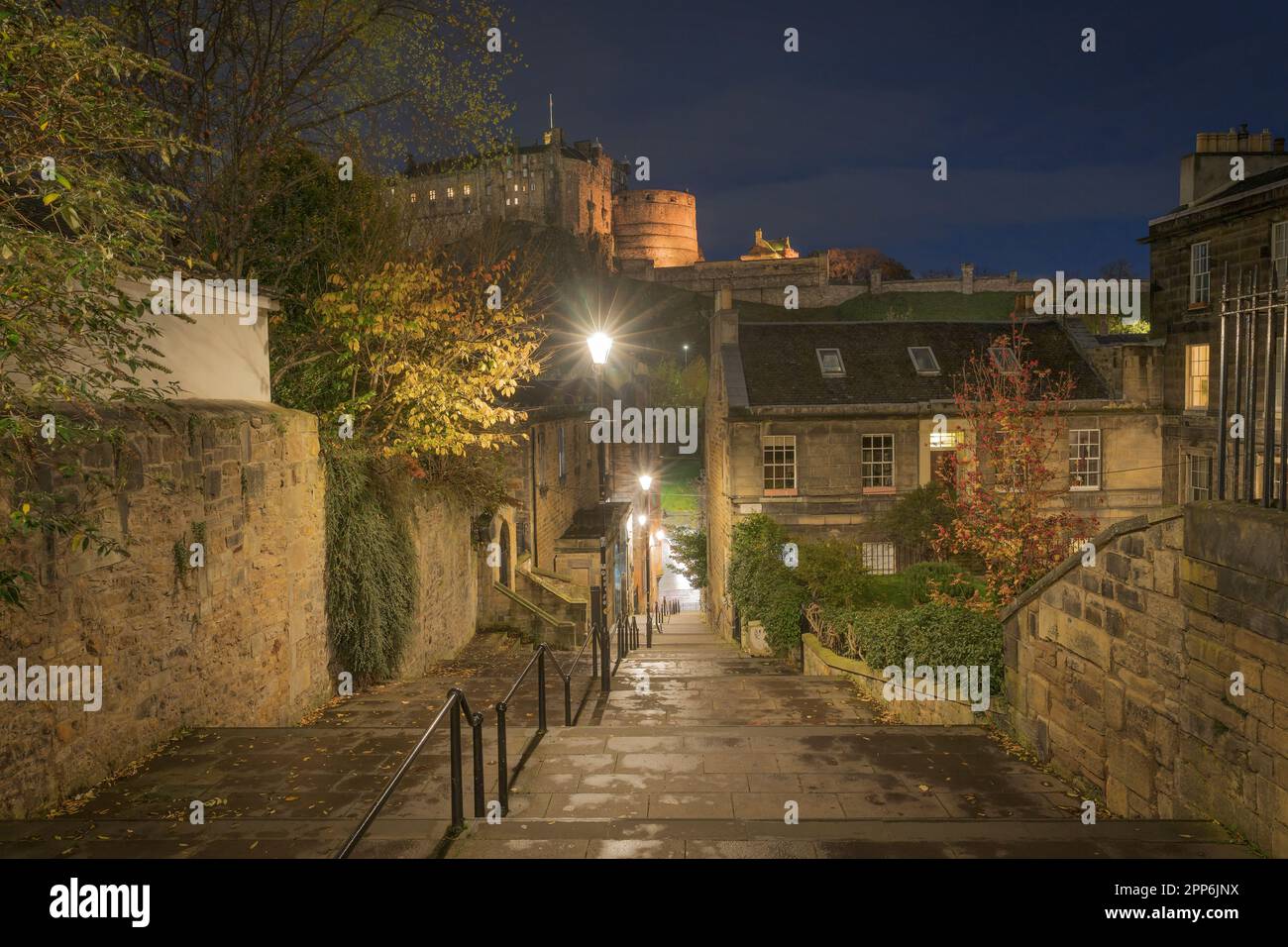 A wintry evening at Vennel Steps, Edinburgh Stock Photo - Alamy