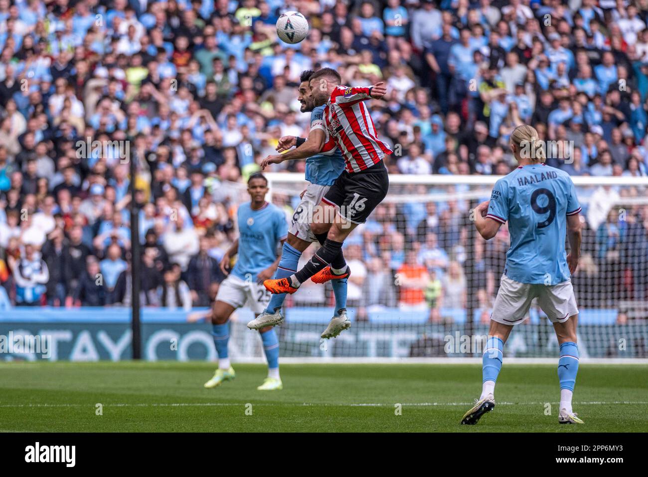 Gundogan man city 2023 hi-res stock photography and images - Alamy