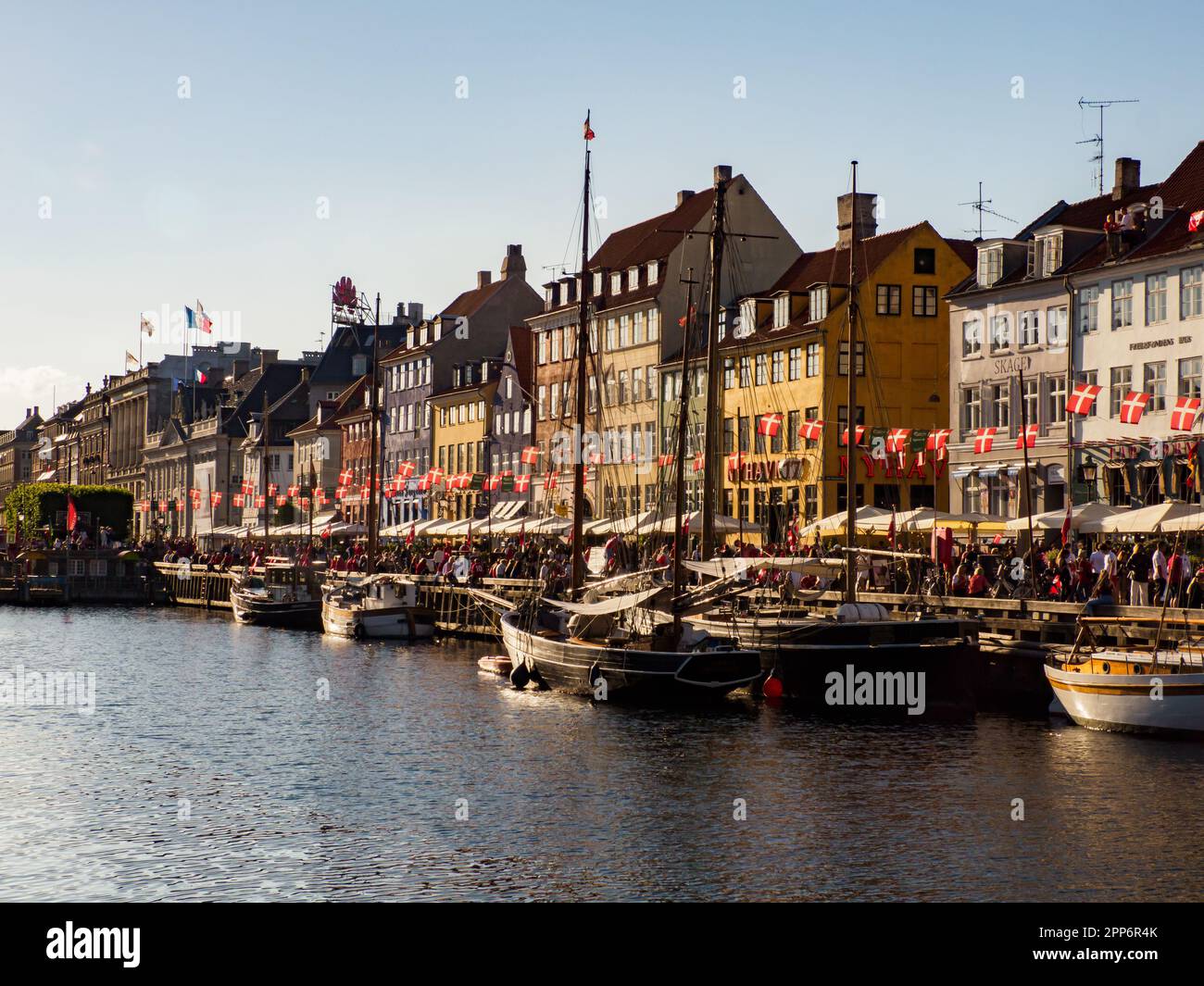New Harbour, Copenhagen, Denmark - July 2021: View of Nyhavn canal with ...