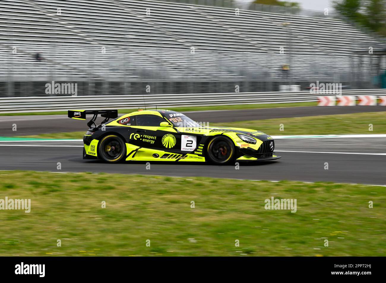 Mercedes amg gt pro hi-res stock photography and images - Alamy