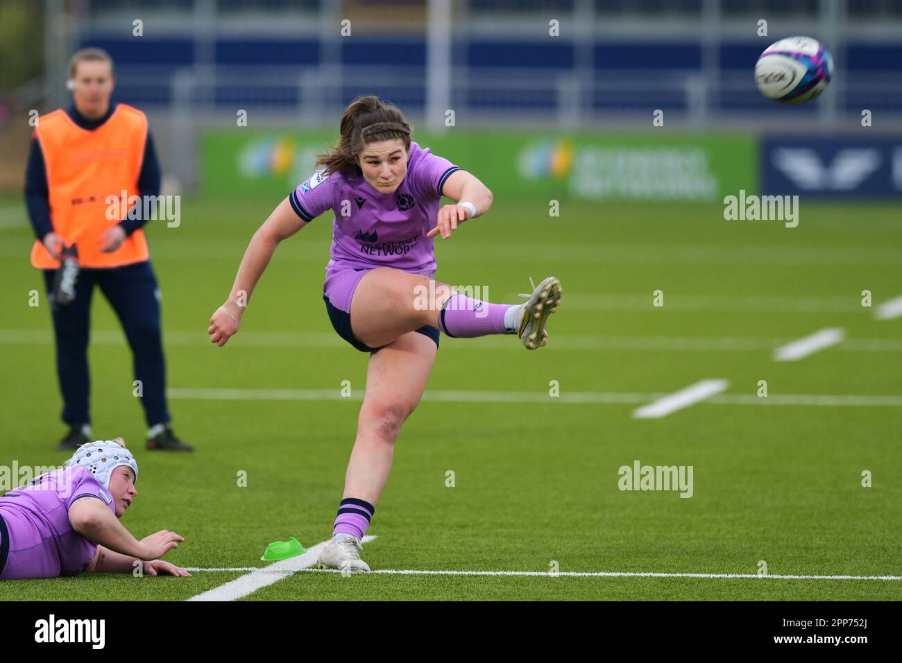 Edinburgh Scotland, UK 22 April 2023. Helen Nelson converts for ...