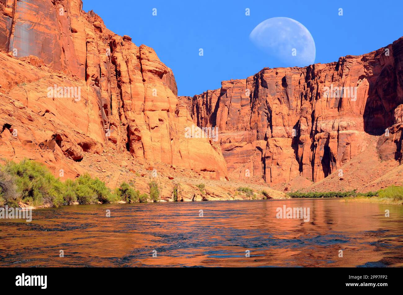 Colorado river and moon in Glen Canyon Arizona Stock Photo - Alamy