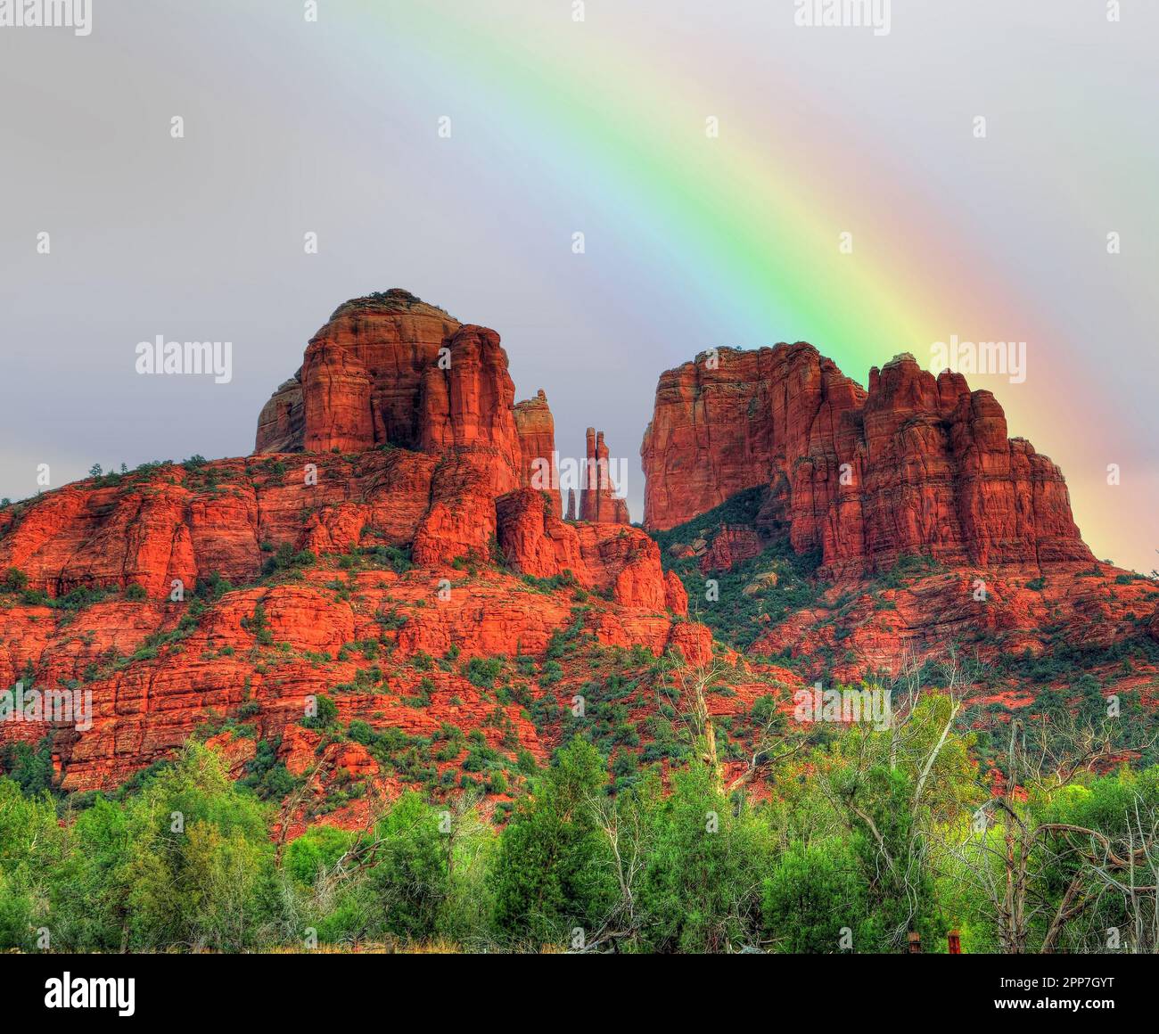 Rainbow Red Rock country mountains surrounding Sedona Arizona Stock ...