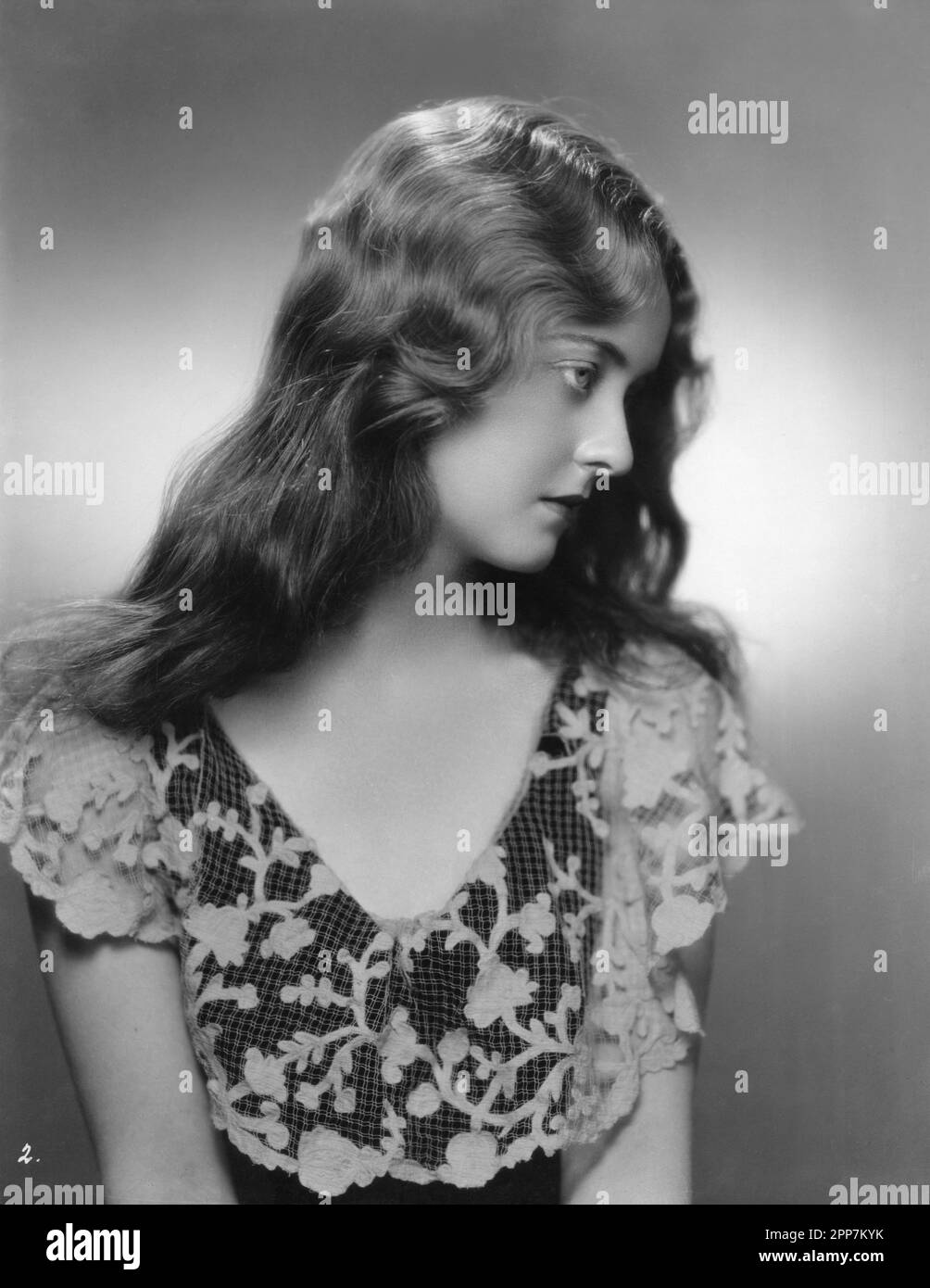 BETTE DAVIS 1931 Portrait by Jack FREULICH Publicity for BAD SISTER ...