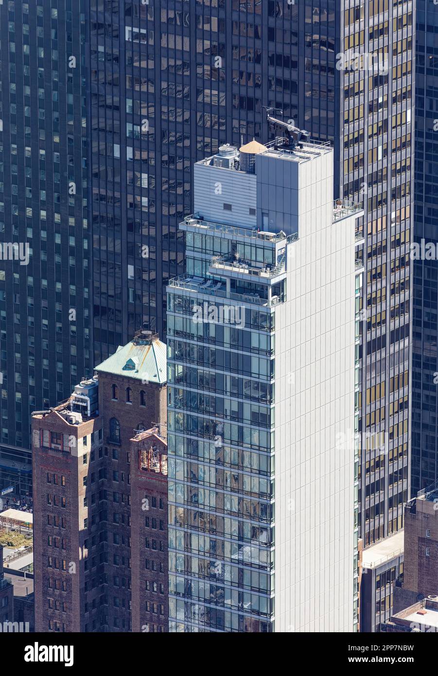 325 lexington avenue hi-res stock photography and images - Alamy