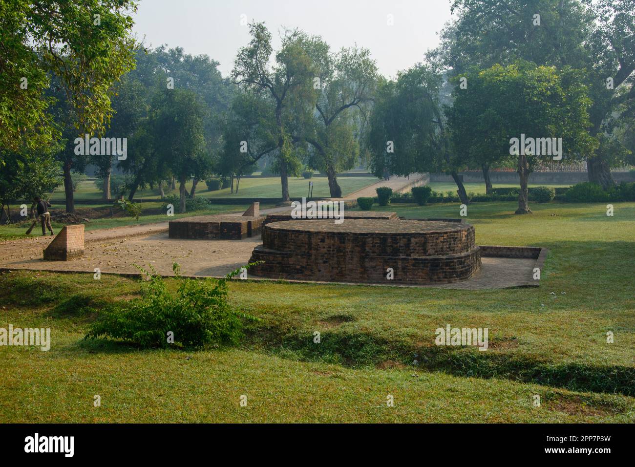 Sariputara chapel in Jetavana Monastery, Uttar Pradesh, India Stock ...