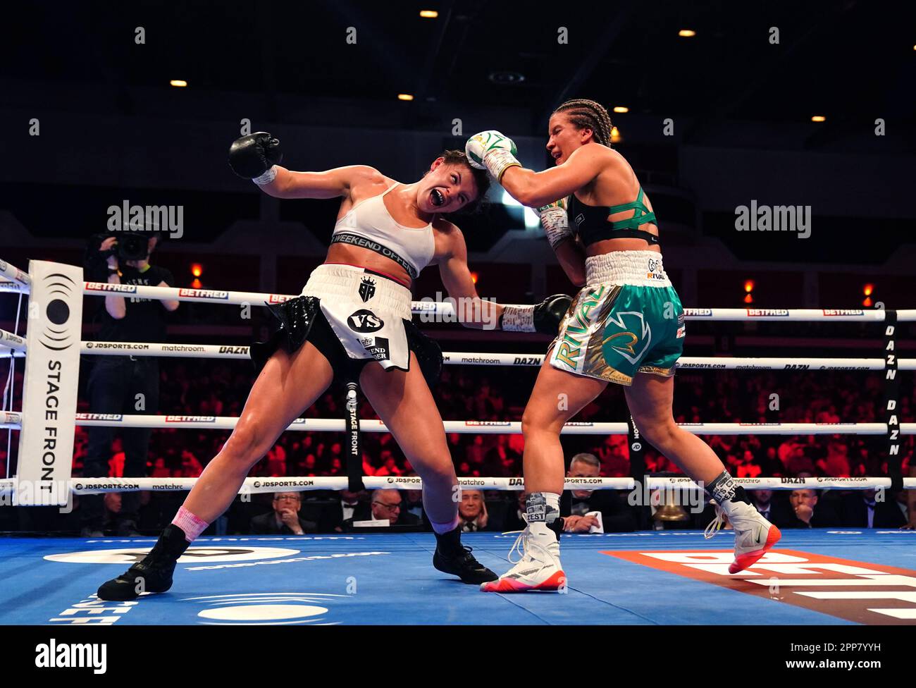 Sandy Ryan (left) and Marie Pier Houle in the WBO World Welter weight ...