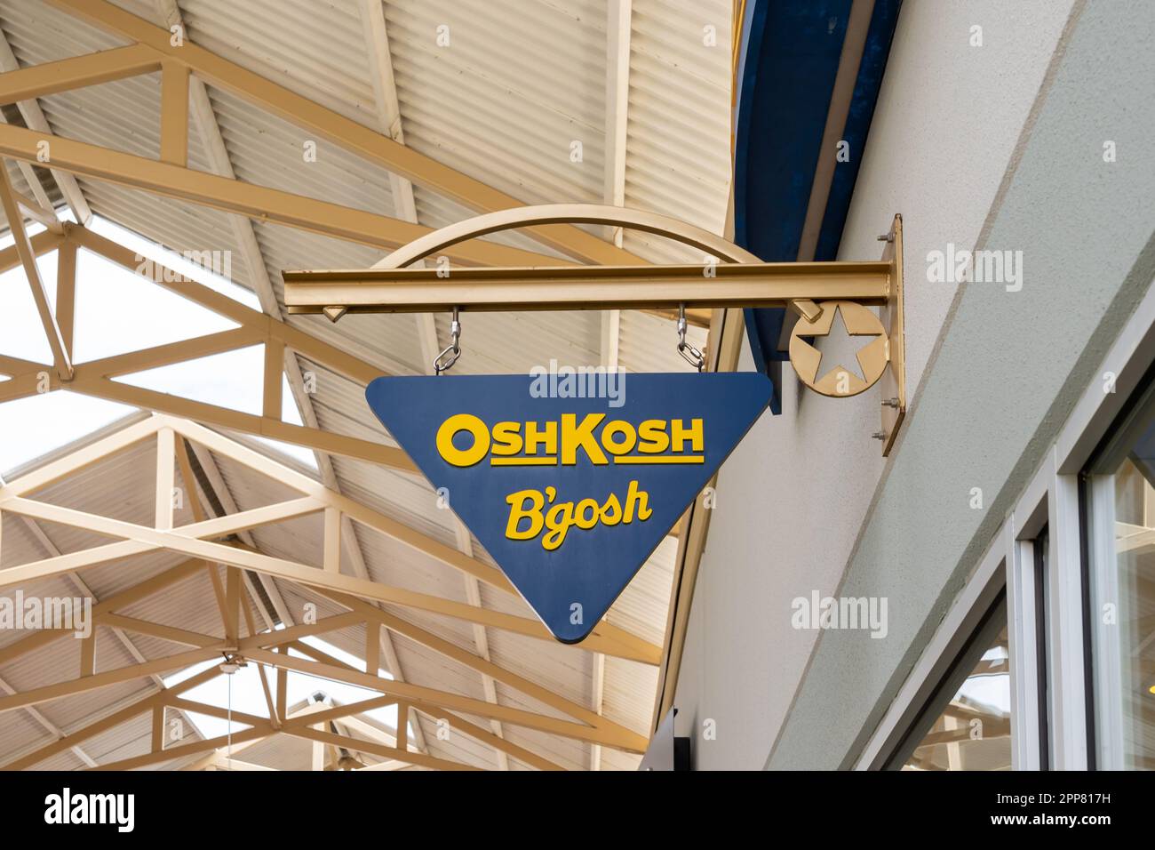Oshkosh 2022 hi-res stock photography and images - Alamy