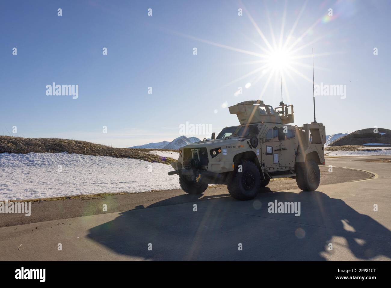 U.S. Marines with Hotel Battery, 2nd Battalion, 10th Marines, 2d Marine ...