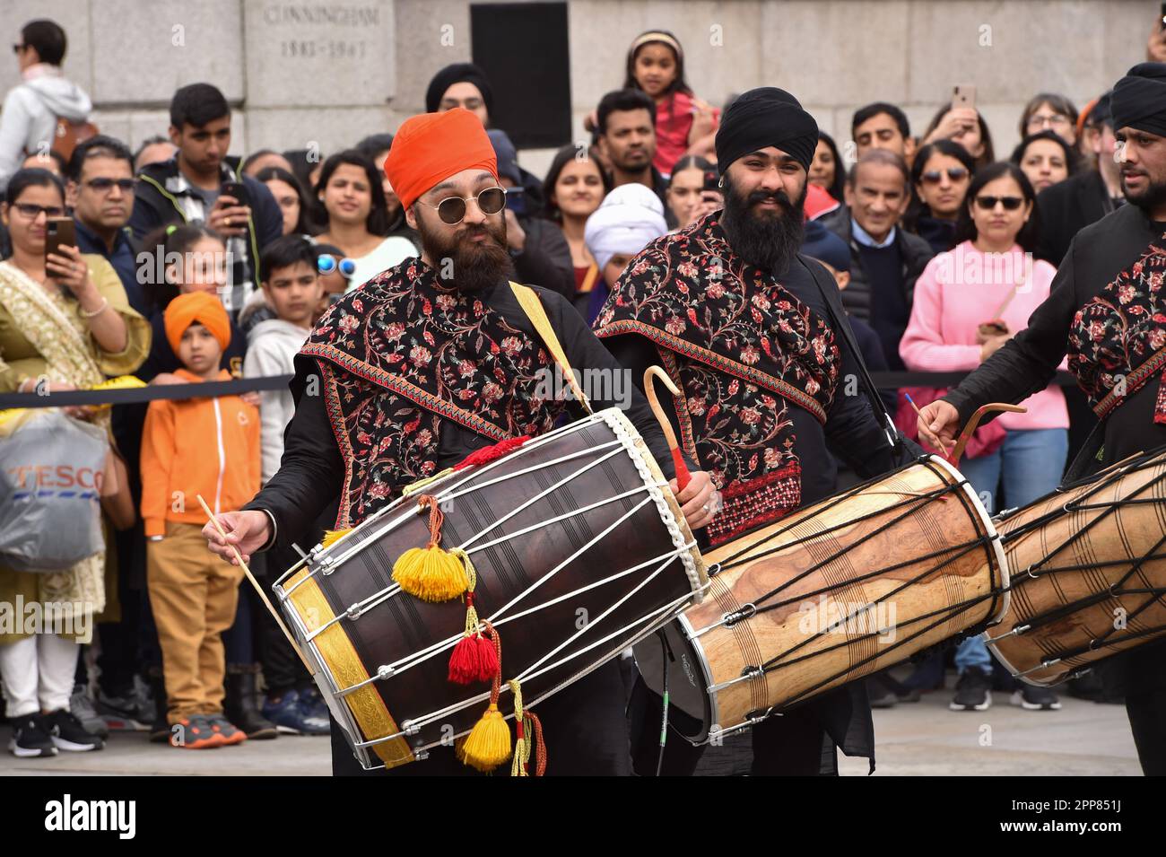 London, England, UK. 22nd Apr, 2023. Sikhs celebrate the Vaisakhi ...