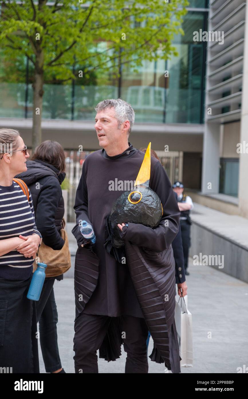 Extinction Rebellion protest continues into the weekend with over ...