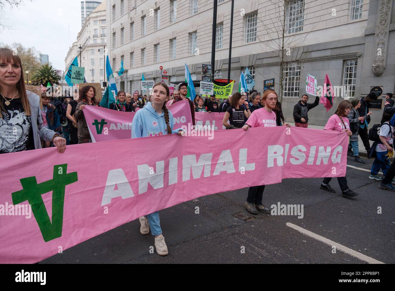 Extinction Rebellion protest continues into the weekend with over ...