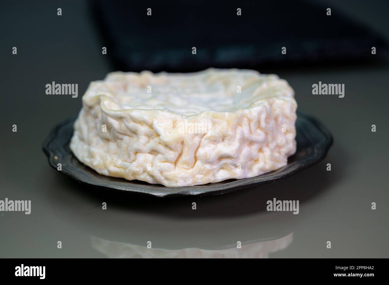 Saint marcellin cheese lyon hi-res stock photography and images - Alamy