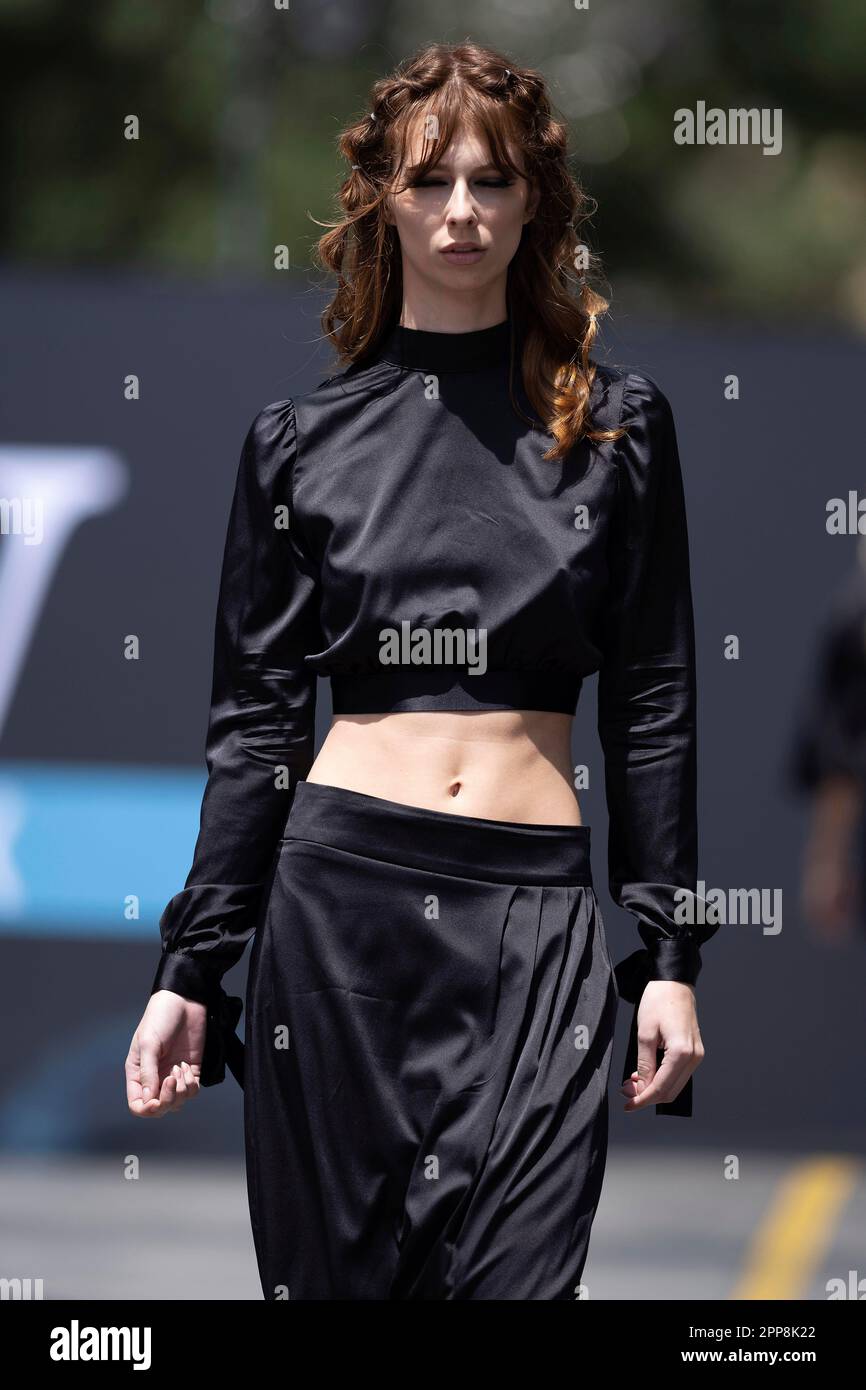 April 22, 2023: Tess Davis Female model posing on catwalk at Austin ...