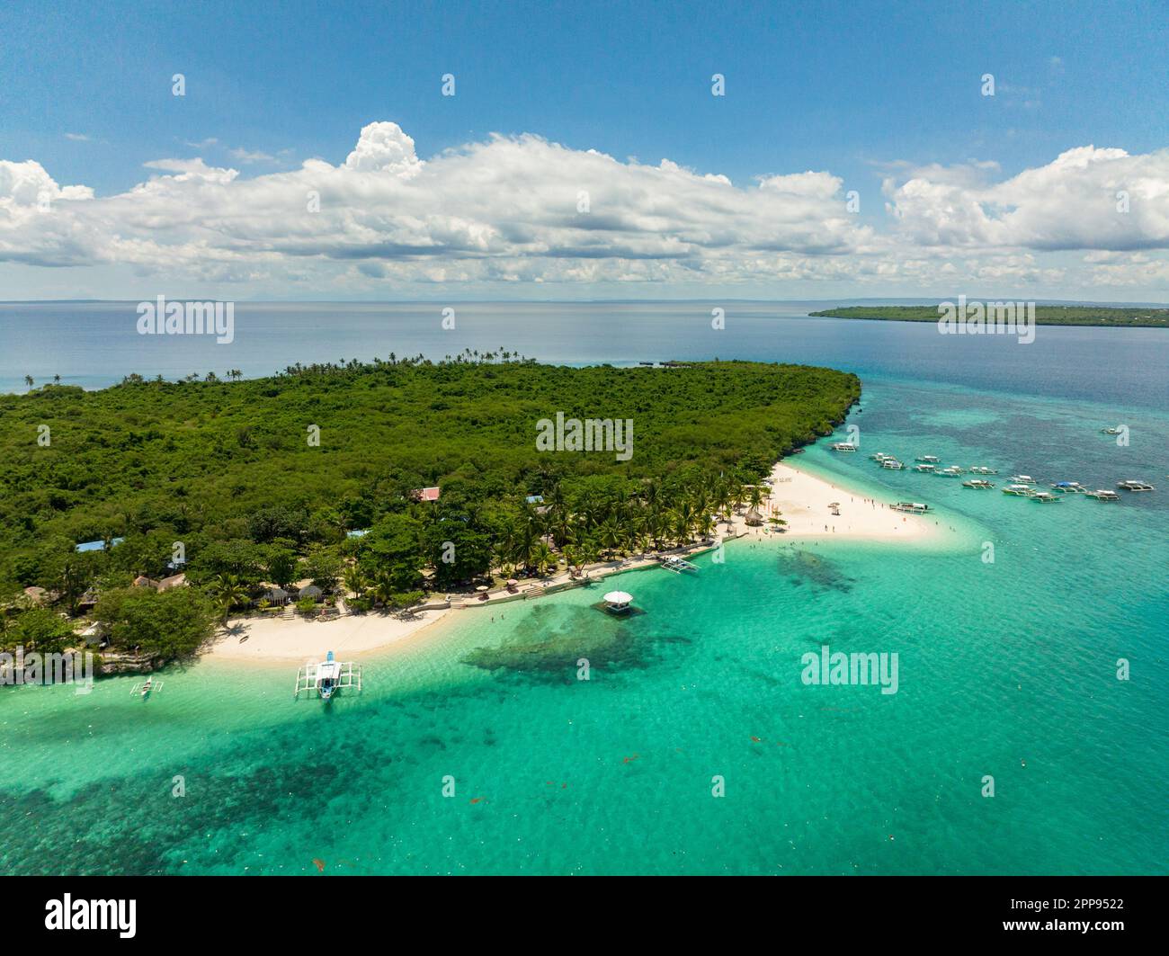 Beautiful sea landscape beach with turquoise water. Virgin Island ...