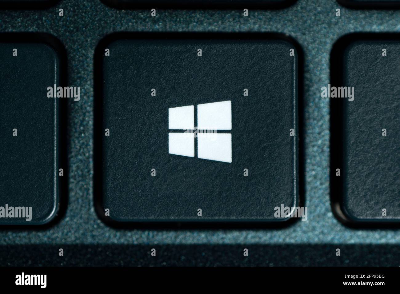 Windows logo hi-res stock photography and images - Alamy