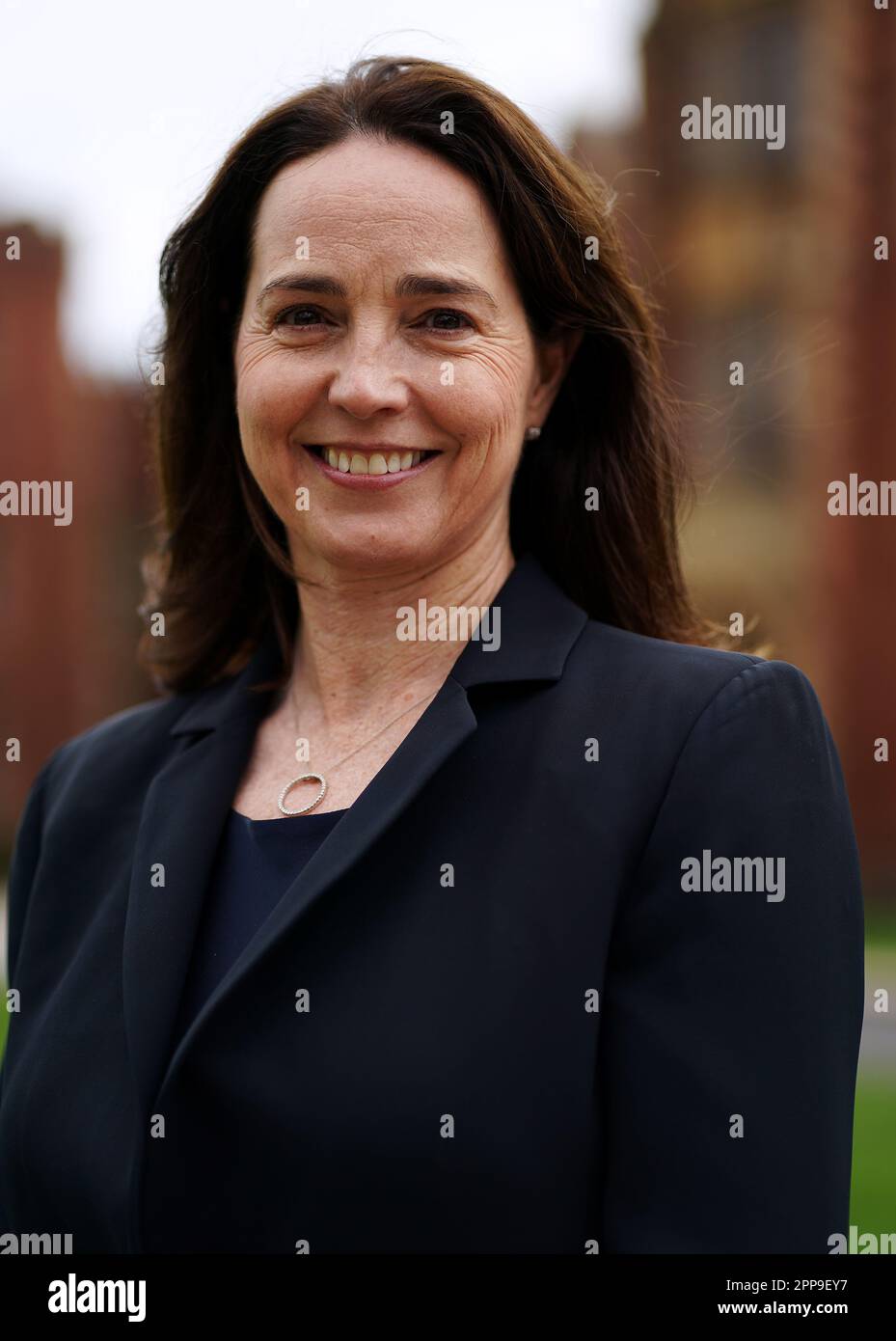 Sarah friar nextdoor hi-res stock photography and images - Alamy
