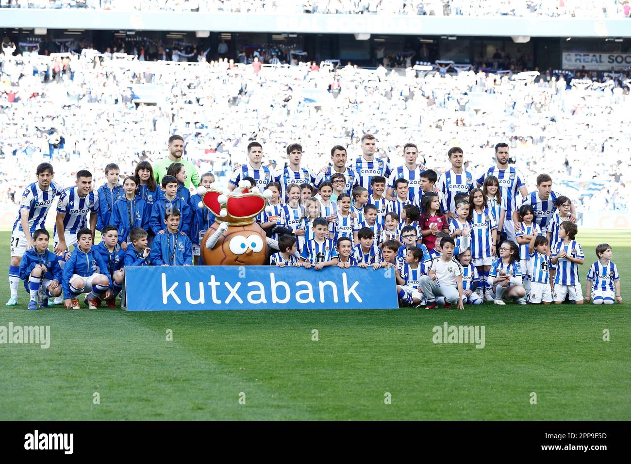 Real sociedad reale arena fans hi-res stock photography and images - Alamy