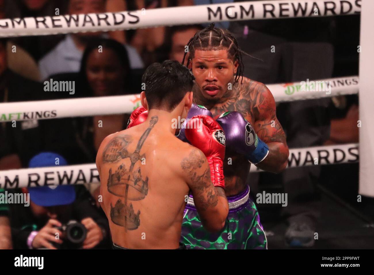 LAS VEGAS, NEVADA -April 22: (R-L) Gervonta Davis and Ryan Garcia fight ...