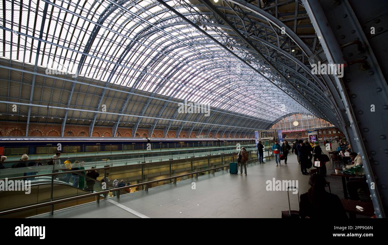 St Pancras Station, London UK Stock Photo - Alamy