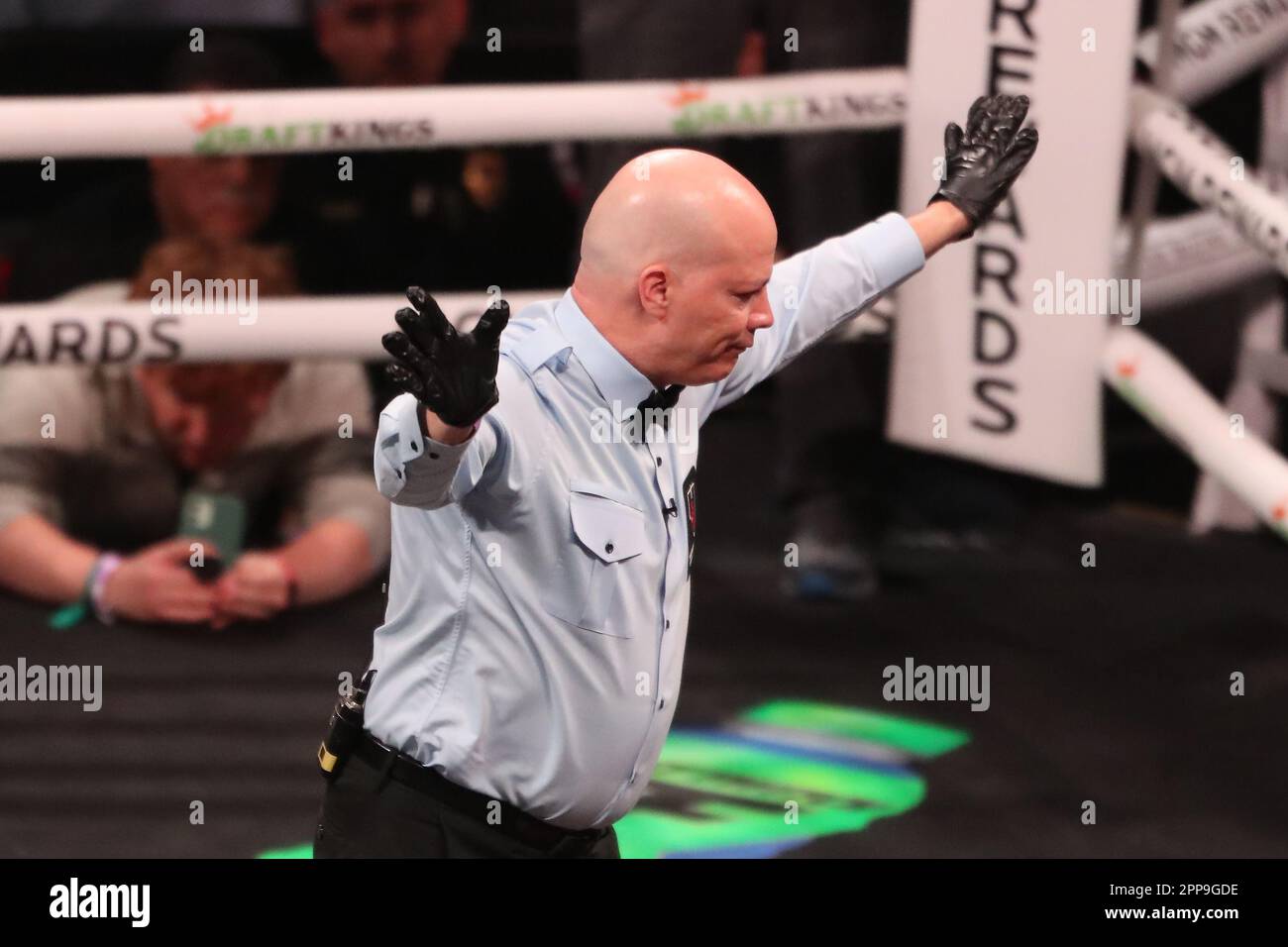 World middleweight boxing champions hi-res stock photography and images ...