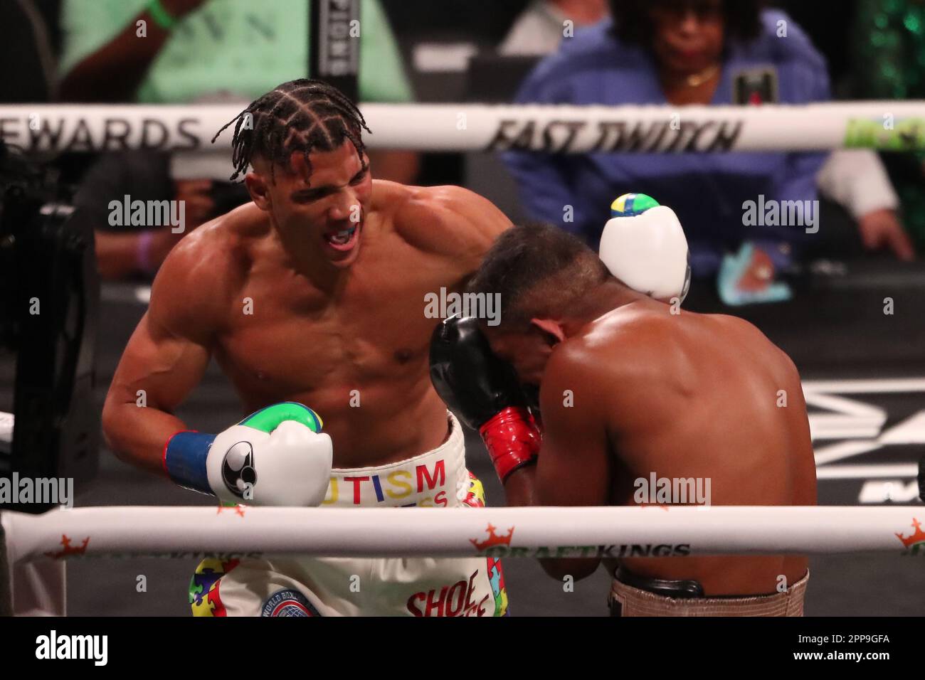 World middleweight boxing champions hi-res stock photography and images ...