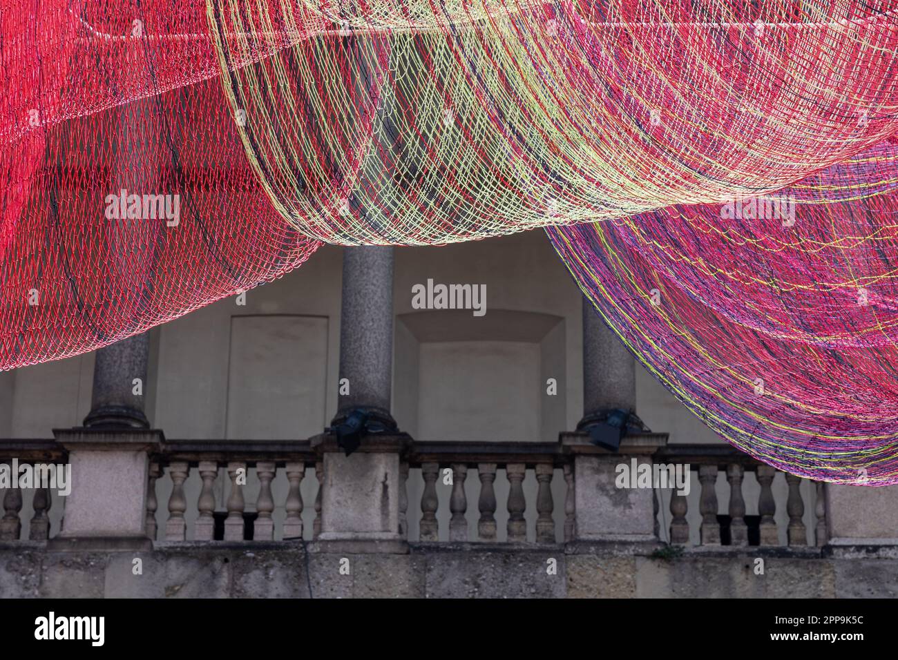 Designing fashioning hi-res stock photography and images - Alamy