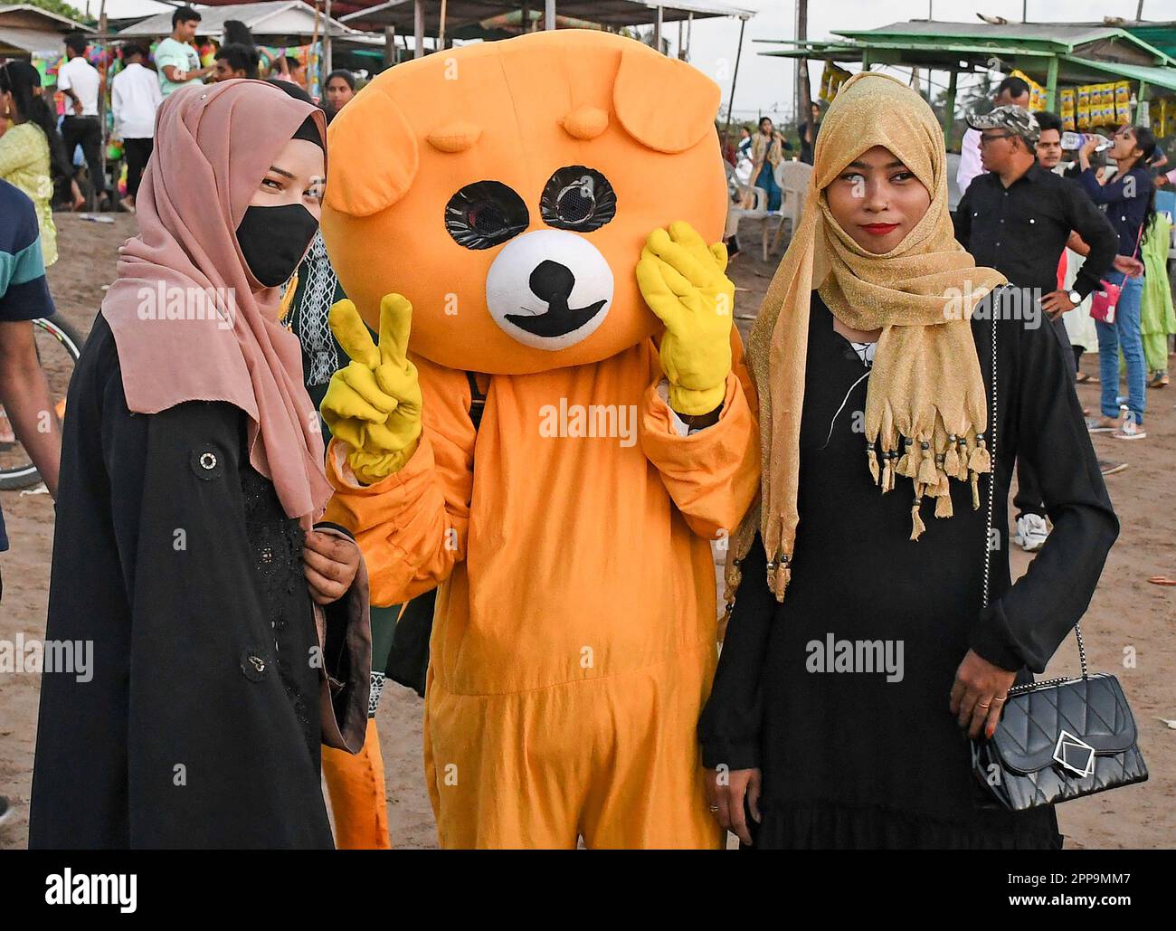 Mumbai, India. 22nd Apr, 2023. Muslim women wearing Hijab pose for a ...