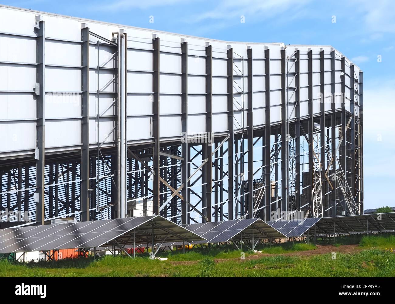 ski hall architecture in the Alpenpark Neuss in Germany with solar ...