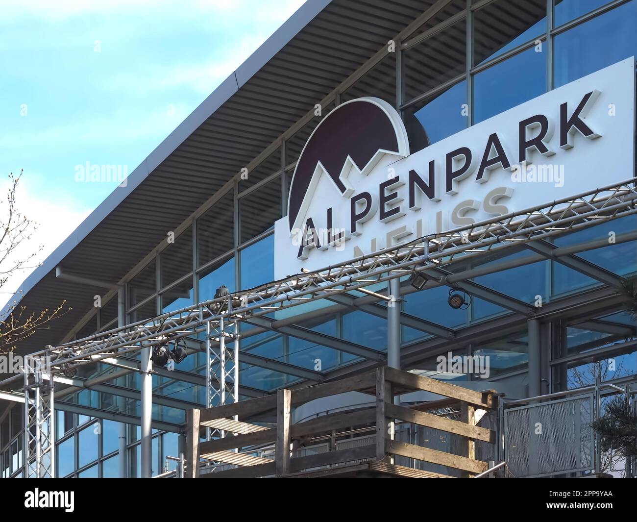 ski hall architecture in the Alpenpark Neuss in Germany with solar ...