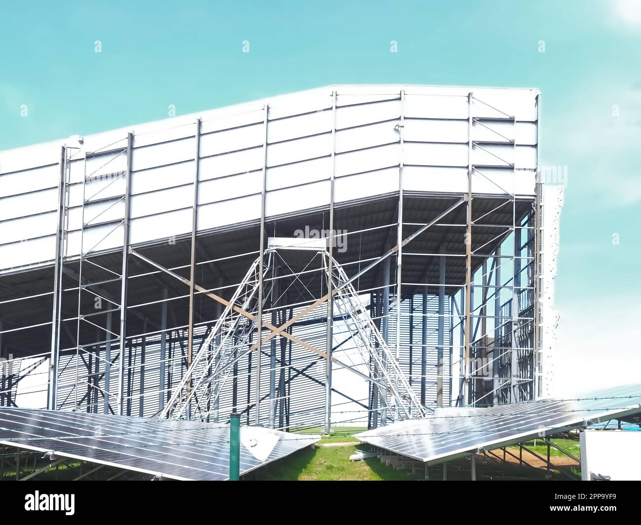 ski hall architecture in the Alpenpark Neuss in Germany with solar ...