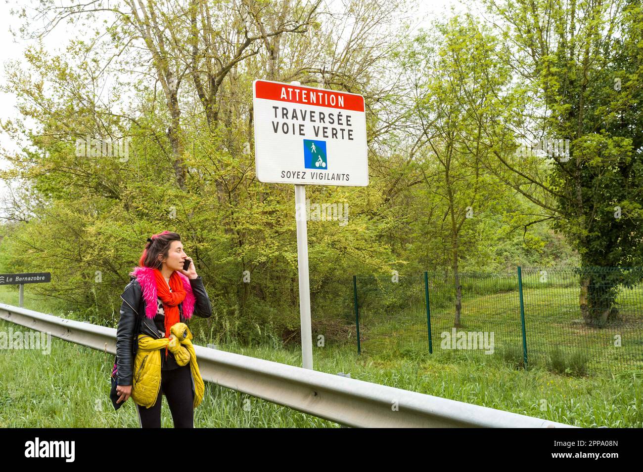 Next steps road sign hi-res stock photography and images - Alamy