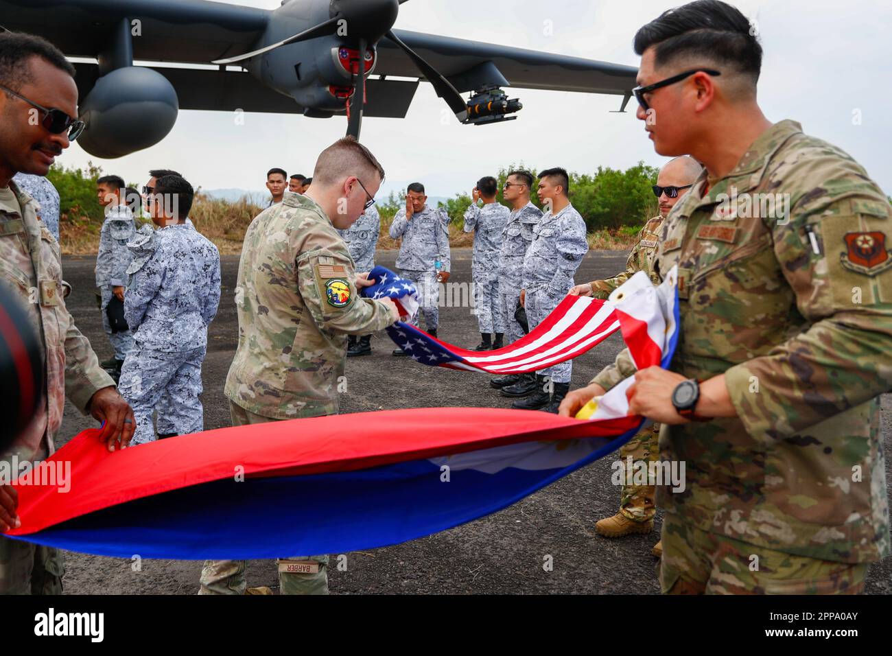 Subic Bay, Bataan, The Philippines. 23rd Apr, 2023. Filipino soldiers ...