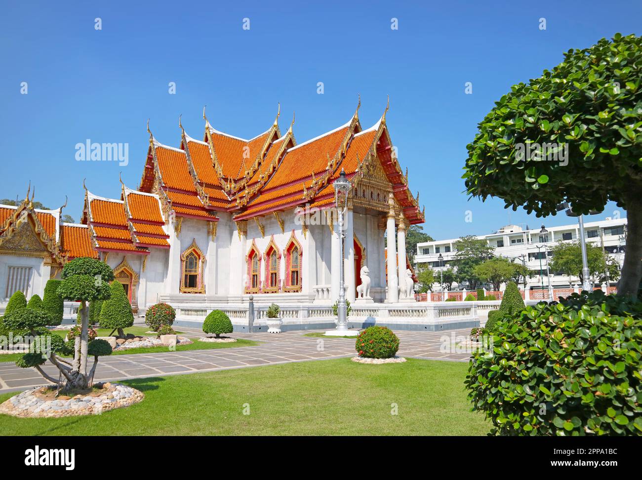 Stunning Ordination Hall of Wat Benchamabophit Dusitvanaram or The ...