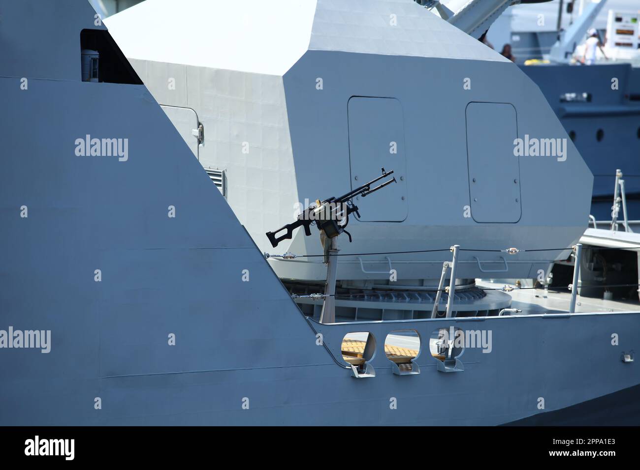 aboard a warship, light machine gun Stock Photo - Alamy