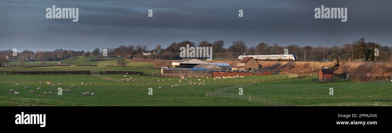 Class 805 at300 hi-res stock photography and images - Alamy