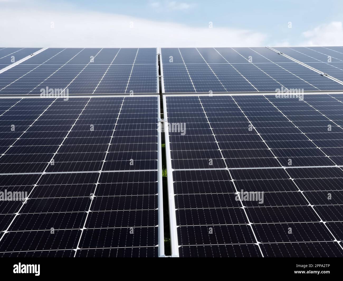 field of Solar panels to collect solar energy Stock Photo - Alamy