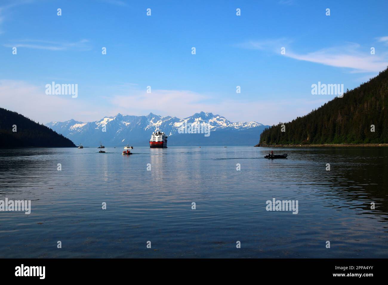 William henry bay alaska hi-res stock photography and images - Alamy