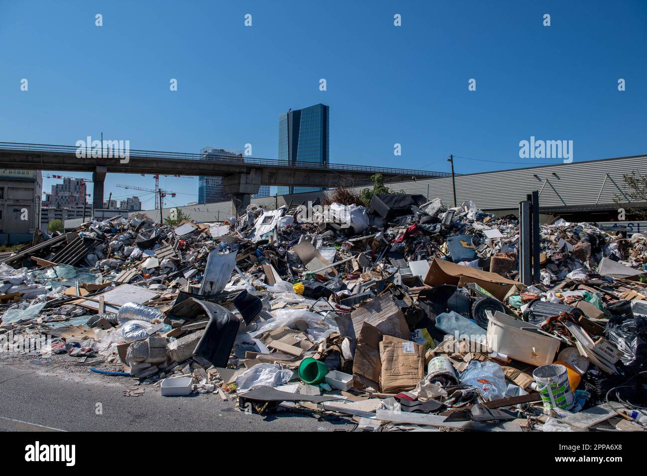 Marseille, France. 19th Apr, 2023. View of the Cazemajou district after ...